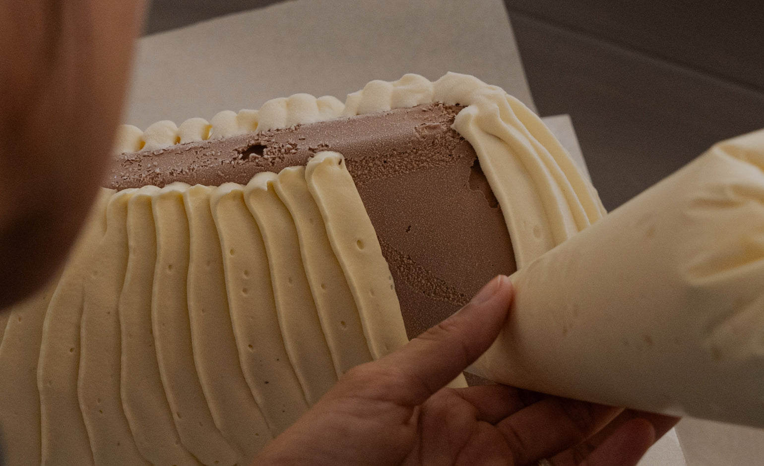 Cakes – Cuccini Gelato